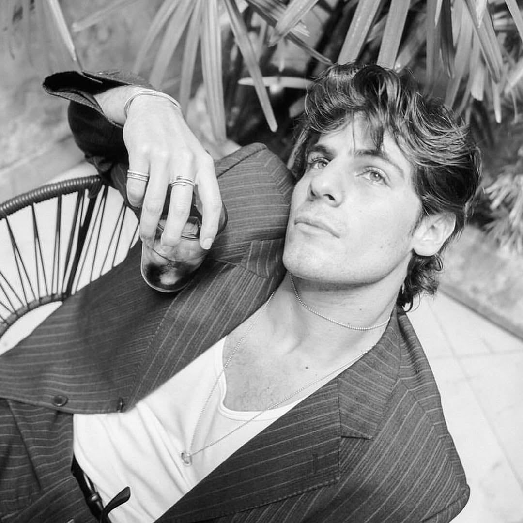 Quién es Renato Rossini, el hijo de un famoso actor y modelo peruano ...