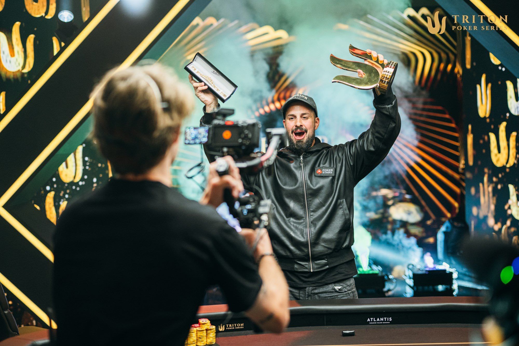 El momento en el que el rapero argentino Papo ganó el torneo de póker ...