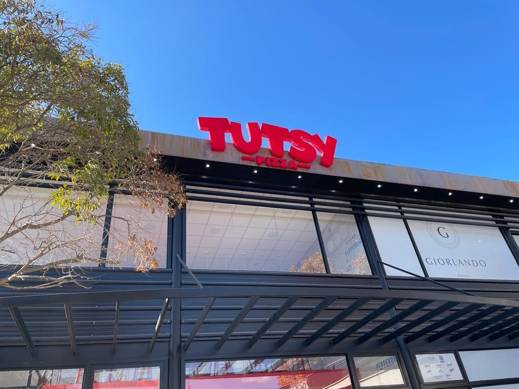 Conocé Tutsy, el lugar con la mejor pizza de estilo americano que vas a ...
