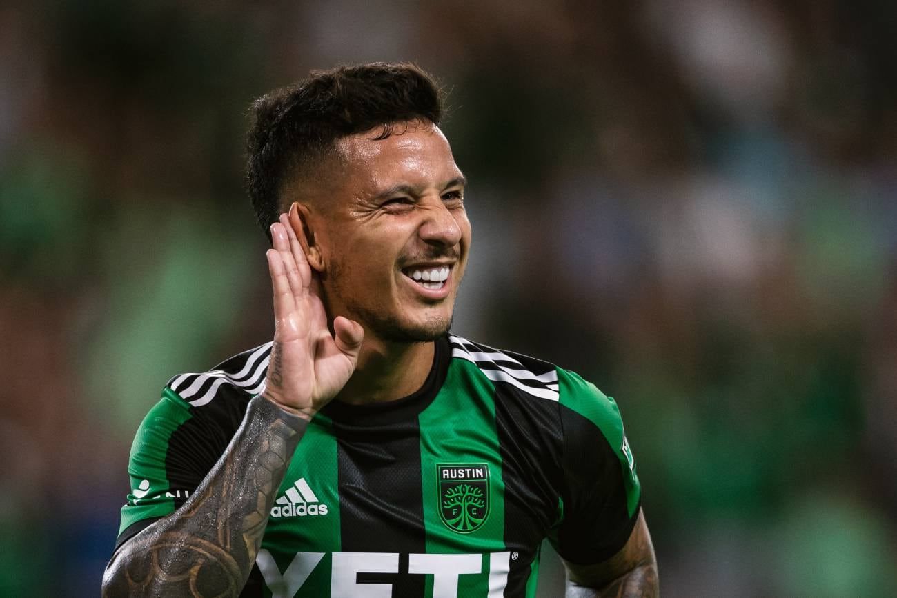 Beso a beso: el incómodo momento que vivió Gonzalo Montiel antes de su ...