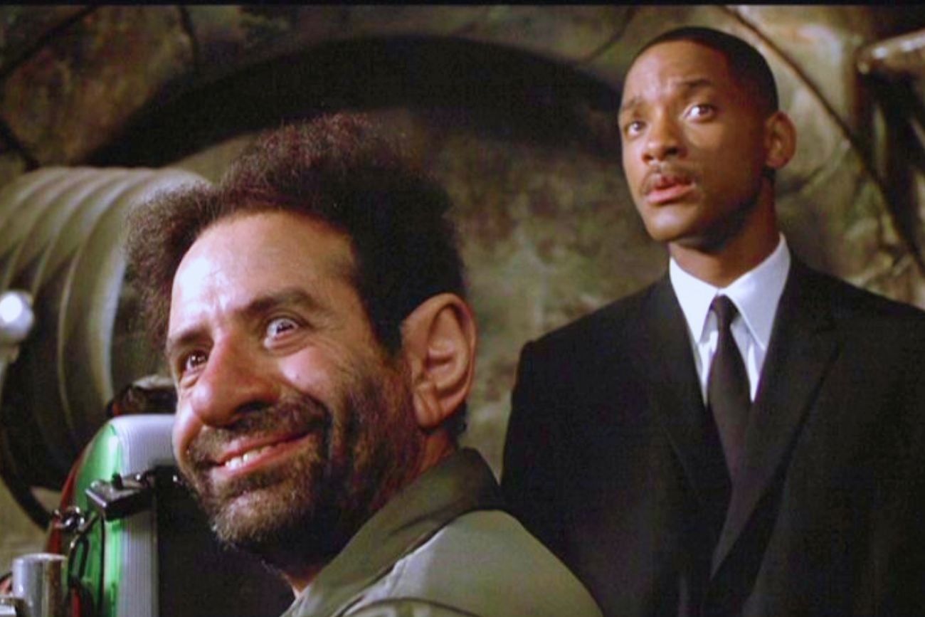 Así se ve hoy Tony Shalhoub, el actor protagonista de la serie “Monk”