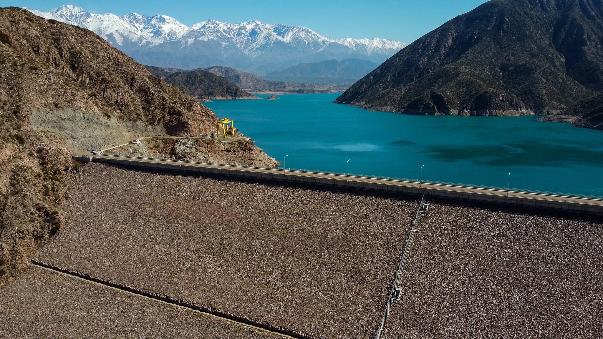 Viaje al corazón de Potrerillos: lo que nadie ve del dique más ...