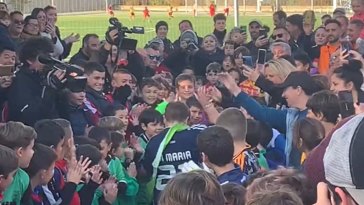 Video: nadie fue a su cumpleaños, su mamá hizo público el mal momento y ...