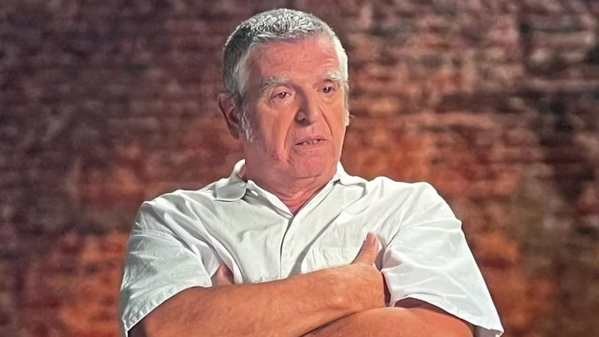 El video donde el montonero Firmenich convocaba a los barrabravas para ...