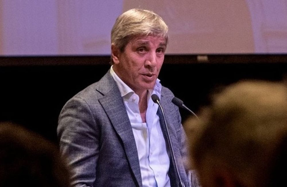 La promesa que hizo Luis Caputo cuando se levante el cepo al dólar