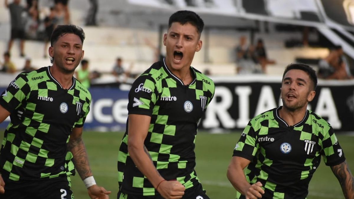 Gimnasia le ganó a Atlanta con un doblete de Spetale y vuelve a sonreír