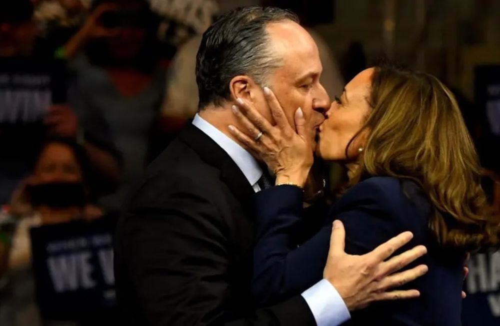 La increíble historia de amor de Kamala Harris y su esposo Douglas Emhoff: cómo se conocieron