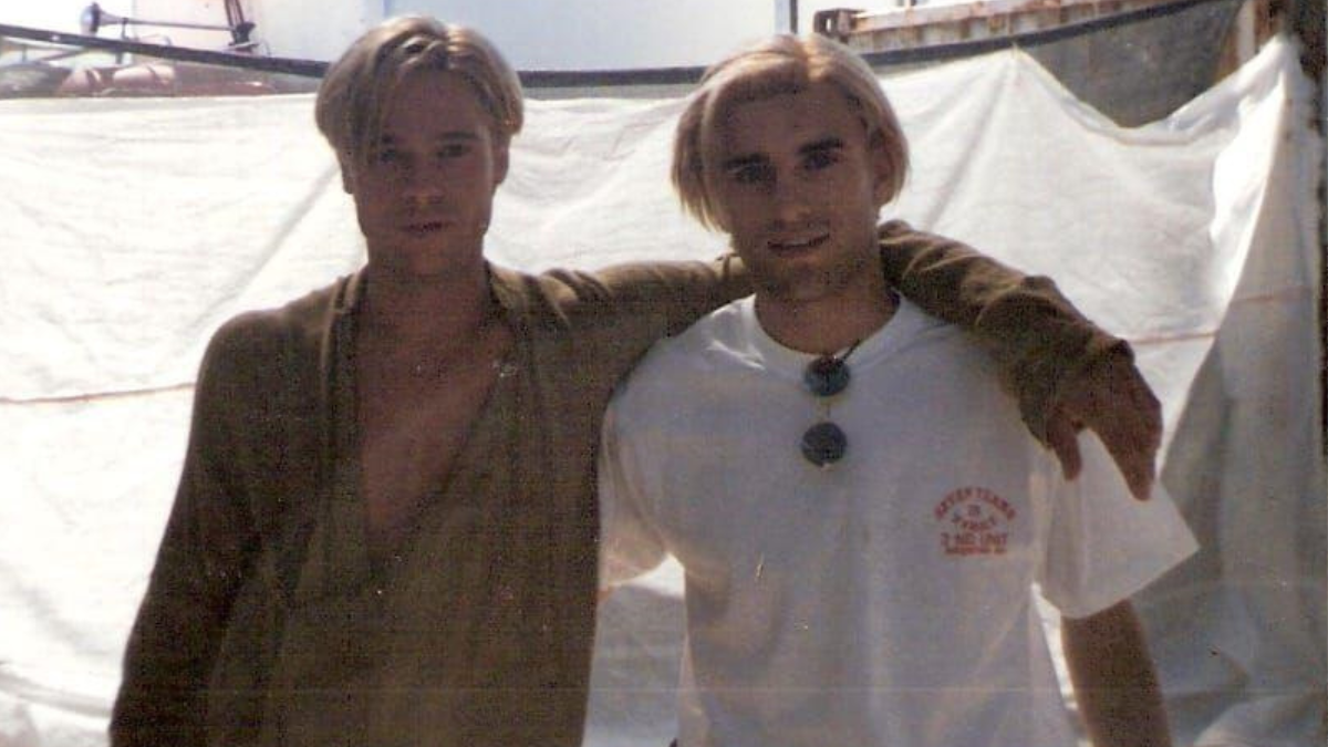 Es argentino, fue doble de Brad Pitt y dejó su casa en la montaña para domar delfines por el mundo