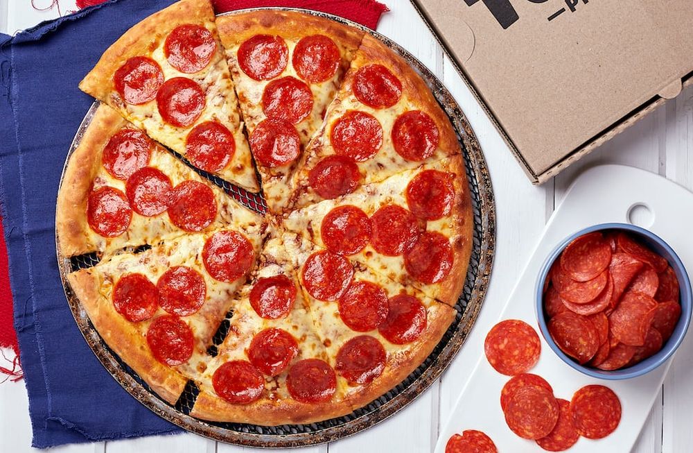 Conocé Tutsy, el lugar con la mejor pizza de estilo americano que vas a ...