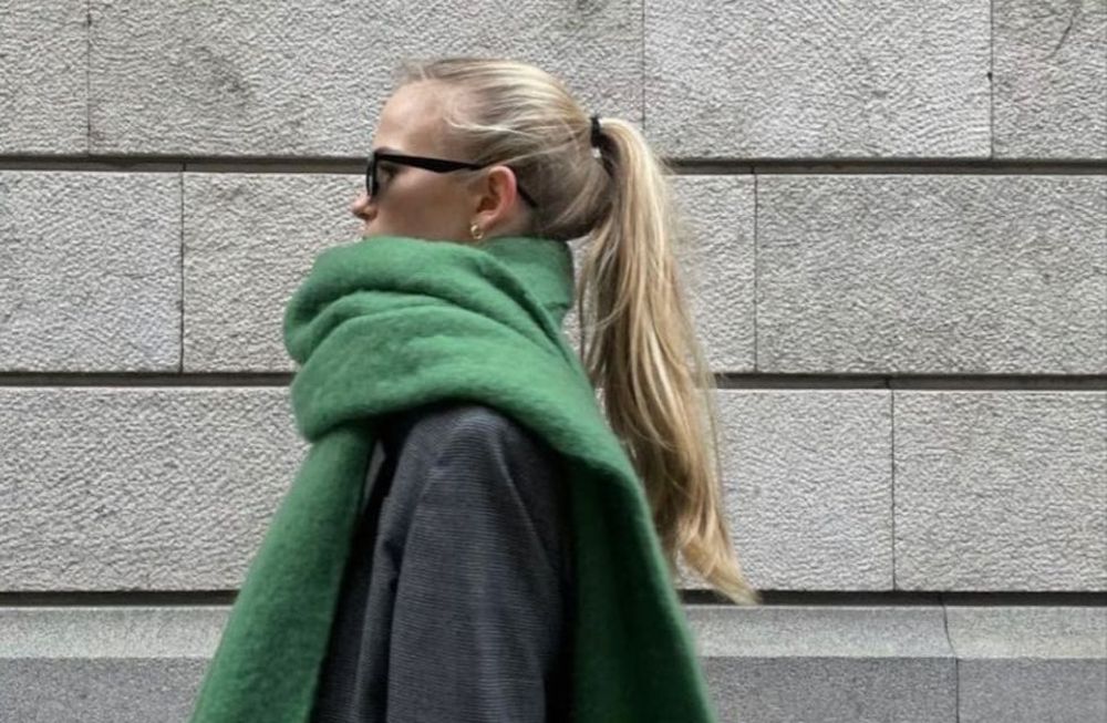 Deja de anudarte la bufanda igual que siempre: aprende 4 formas ...