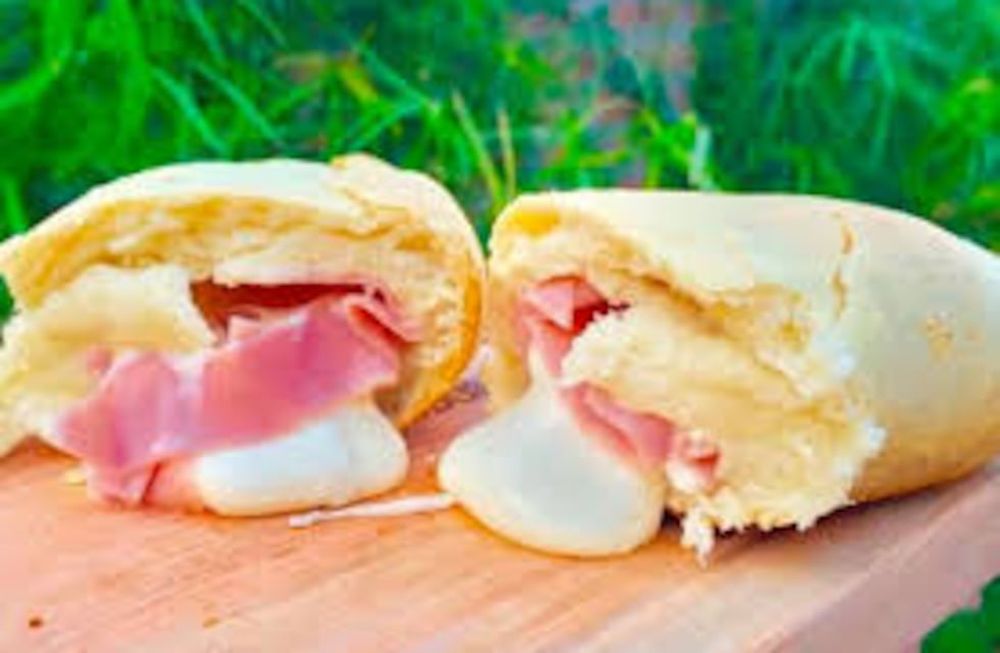 Pan casero relleno de jamón y queso: la receta que no falla nunca