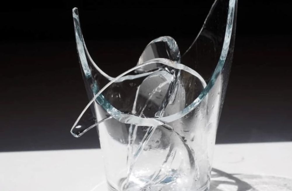 Cómo reciclar los vasos rotos para decorar tu habitación sin gastar dinero