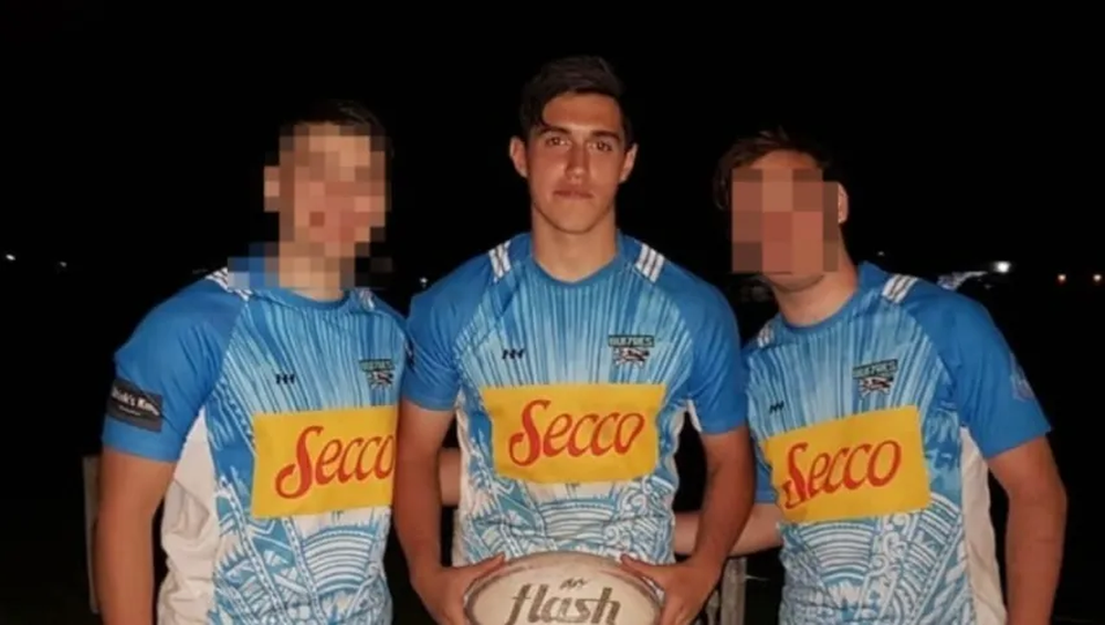 Misterio y consternación por el estudiante que salió a tomarse el micro y apareció muerto en un ...