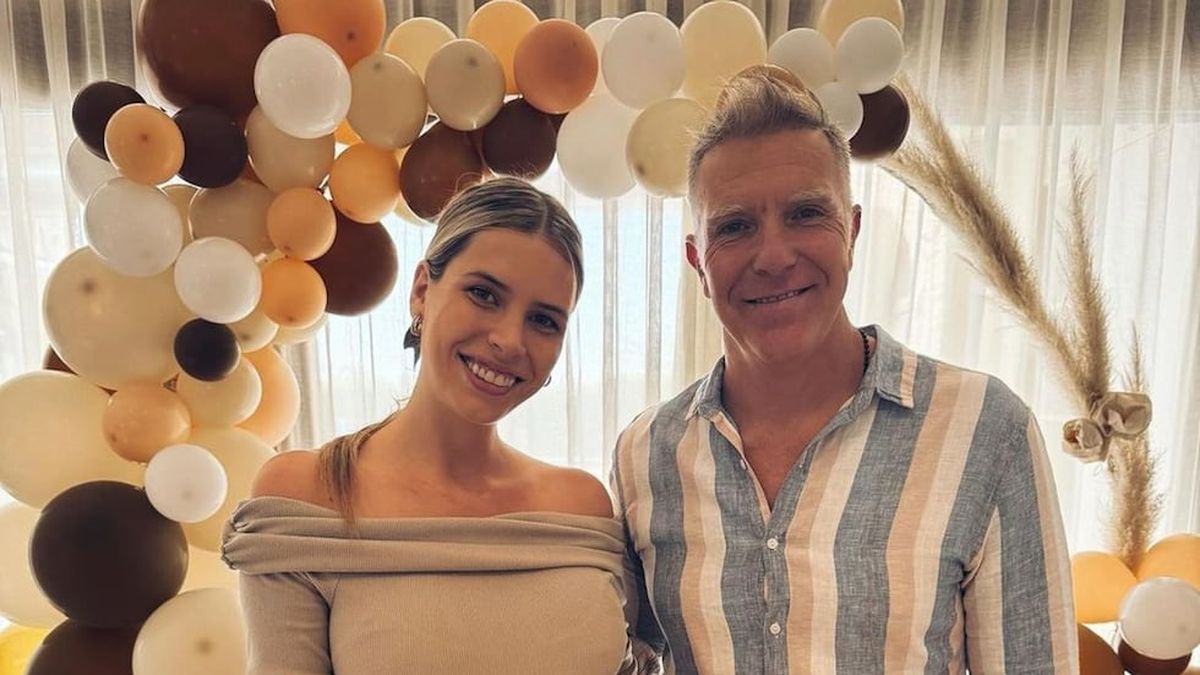 Así fue el increíble baby shower y revelación del nombre del bebé de ...