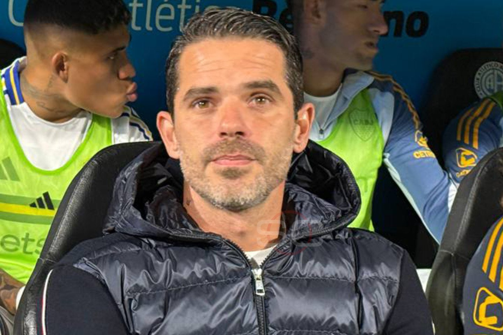 Insólito: Fernando Gago sigue siendo el DT de Boca