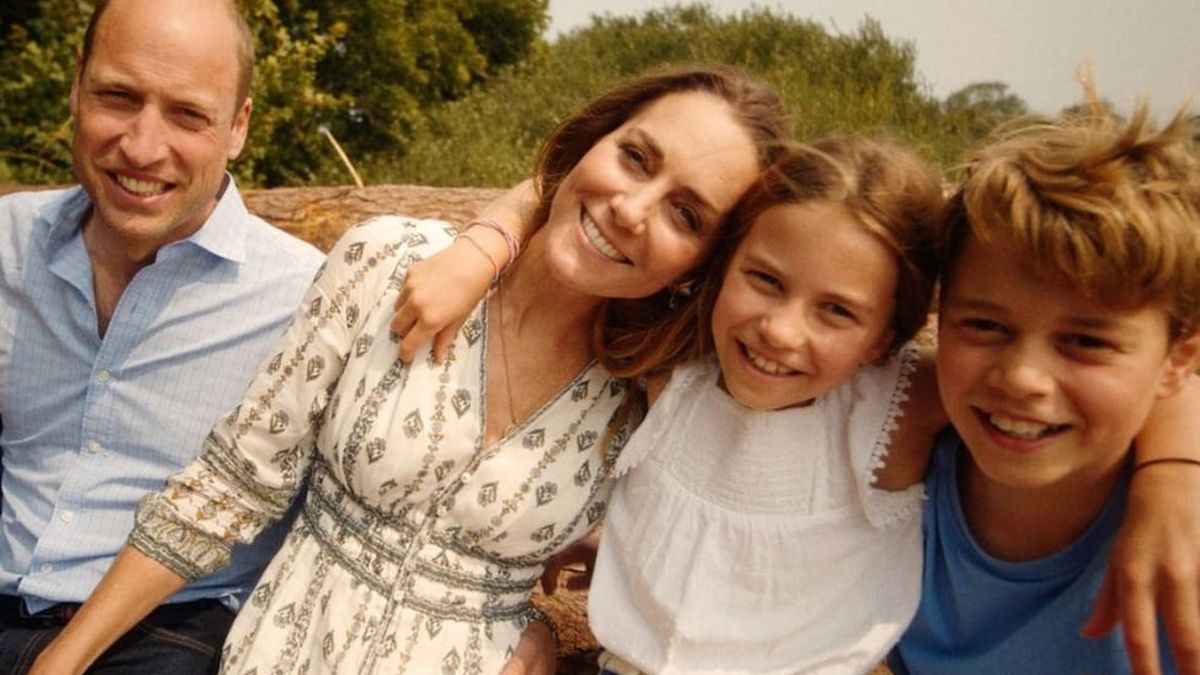 El príncipe Guillermo rompió el silencio luego de que Kate Middleton anunció que está libre de ...