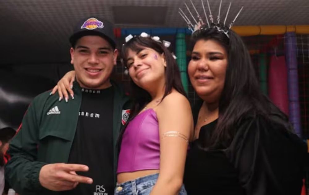 La hermana melliza de Thiago Medina está embarazada y se descompensó ...