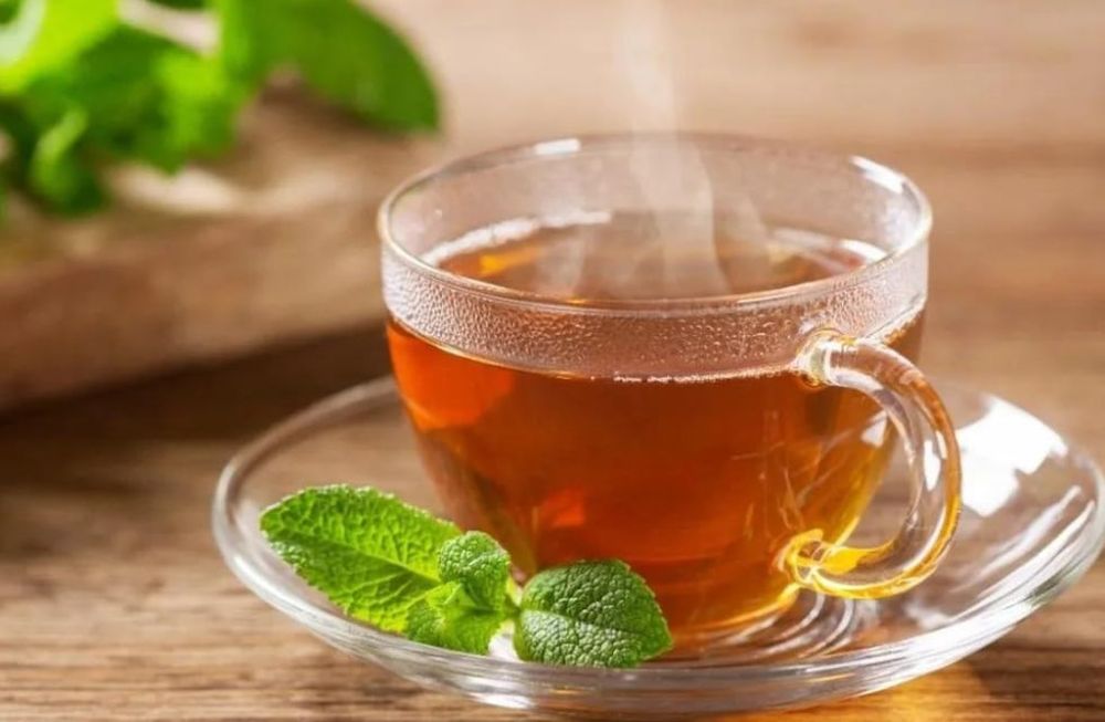 Estos son los beneficios del té de perejil y menta para la salud