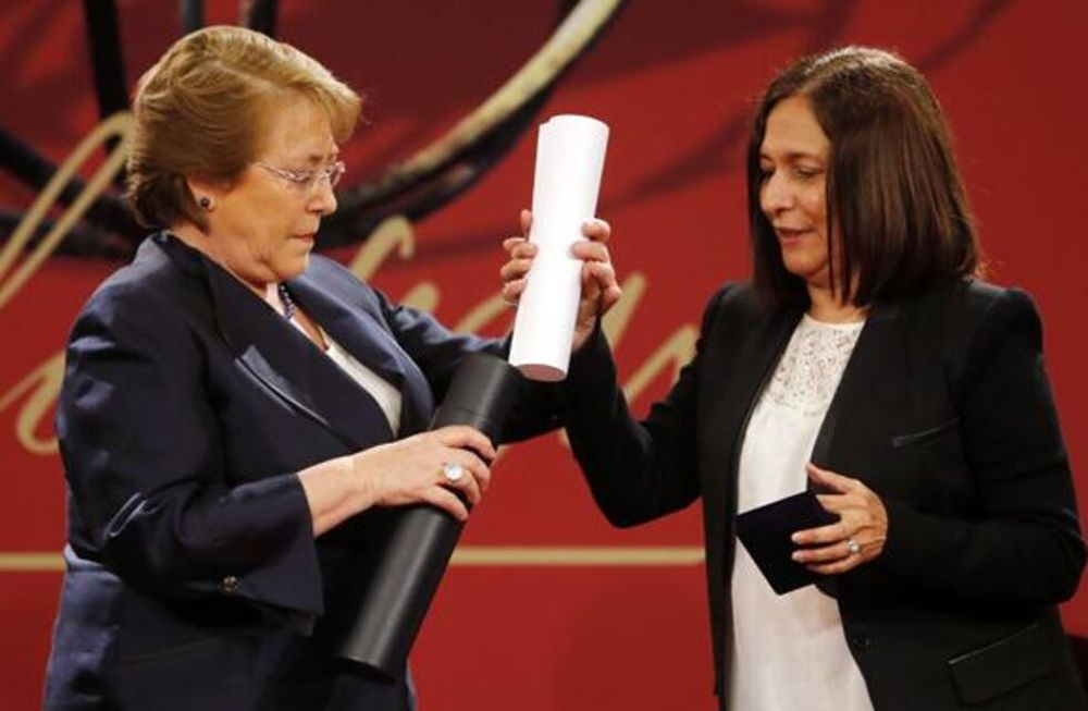 Reina María Rodríguez recibió el Premio Iberoamericano de Poesía Pablo ...