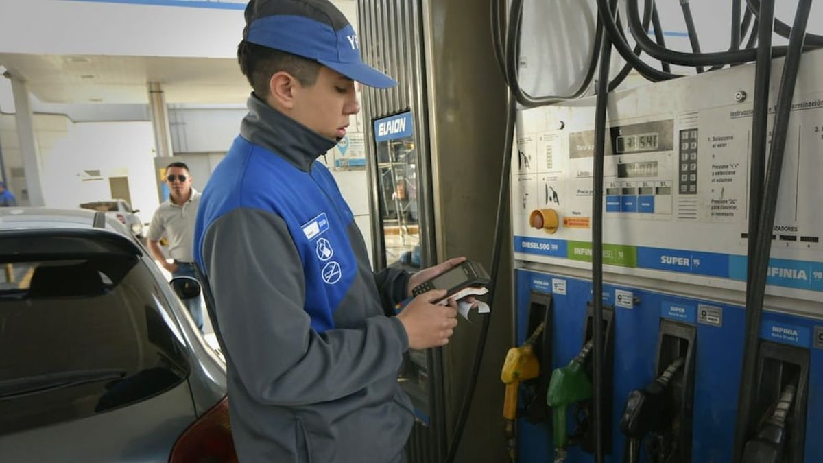 YPF, Axion y Shell aumentaron la nafta y el gasoil en Mendoza: los nuevos precios