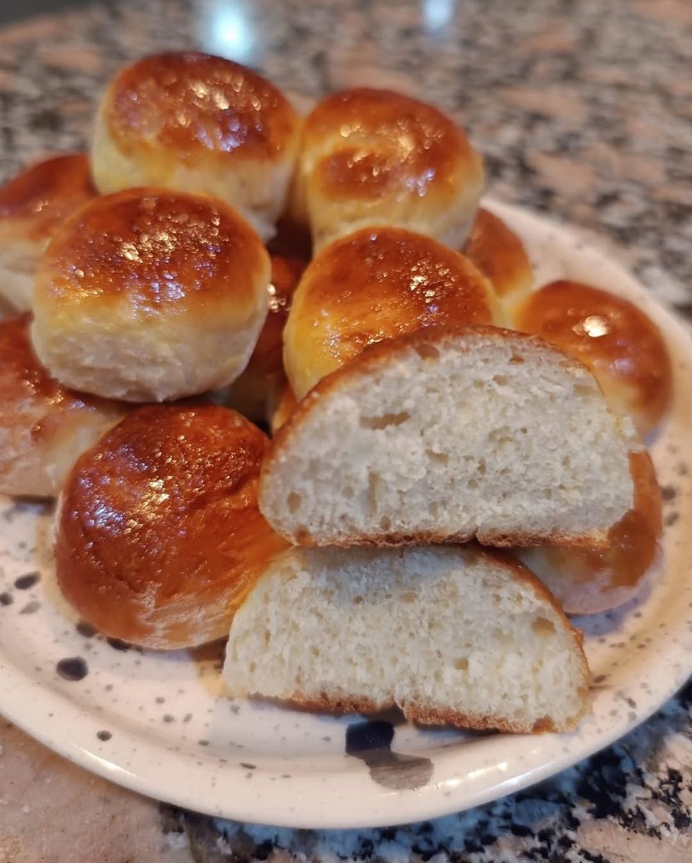 Cómo hacer deliciosos pancitos esponjosos, sin amasar y solo con ...