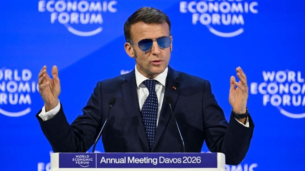 Las gafas de sol de Emmanuel Macron en Davos no pasaron desapercibidas ...