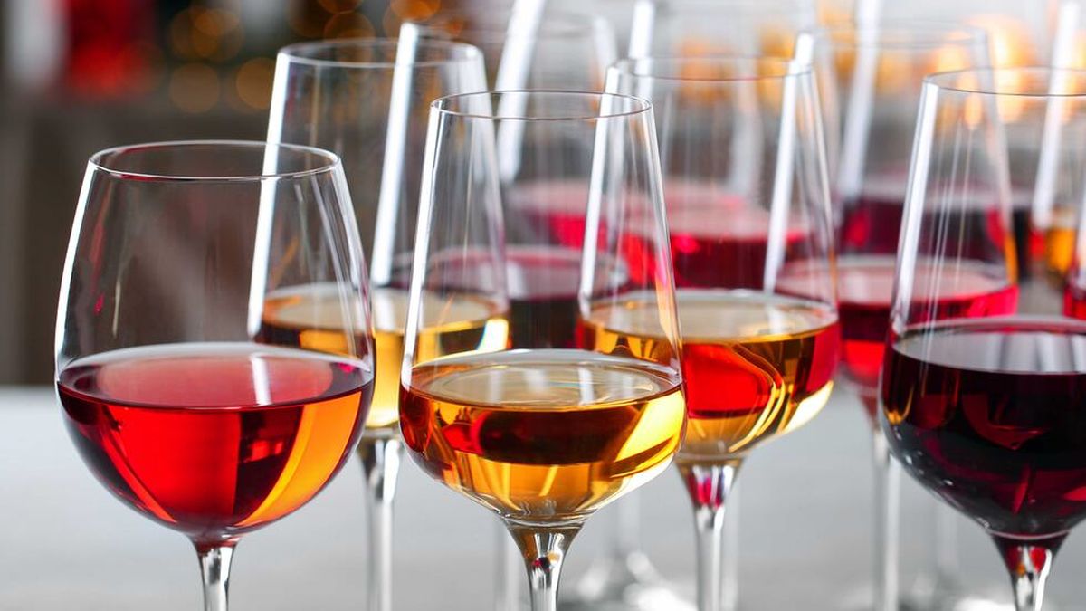 Por qué ser “infiel” con los vinos es la mejor manera de convertirse en ...