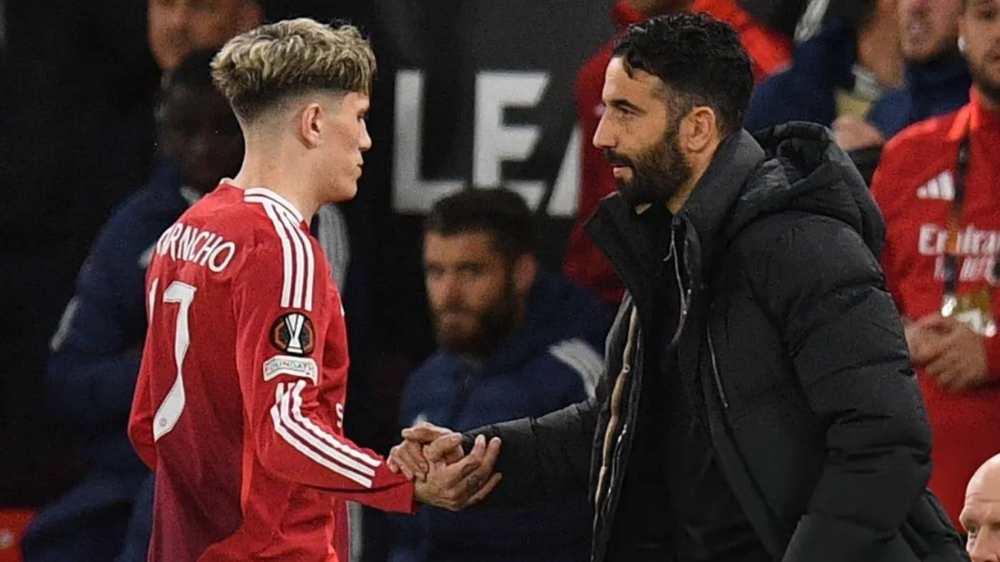 Alejandro Garnacho y un partido más que especial contra su ex equipo