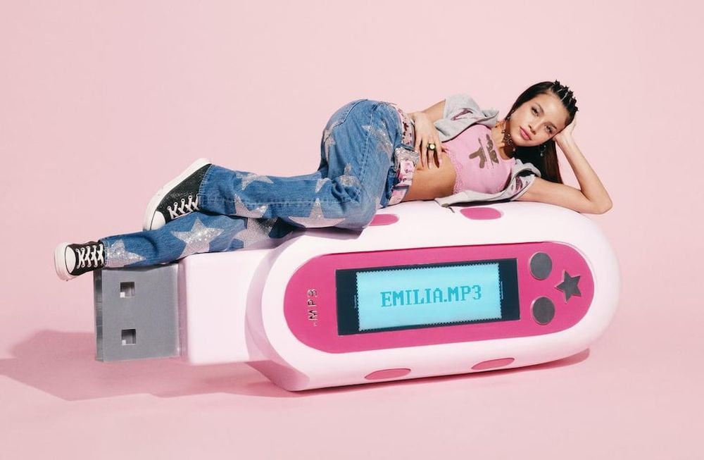 ¡No la para nadie! Emilia Mernes anunció su primer show en el estadio de Vélez