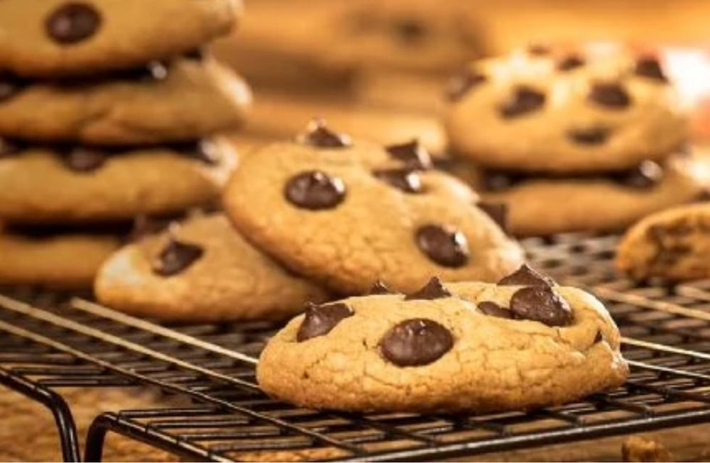 Con 5 minutos en la cocina podés sacar estas cookies con chips de ...