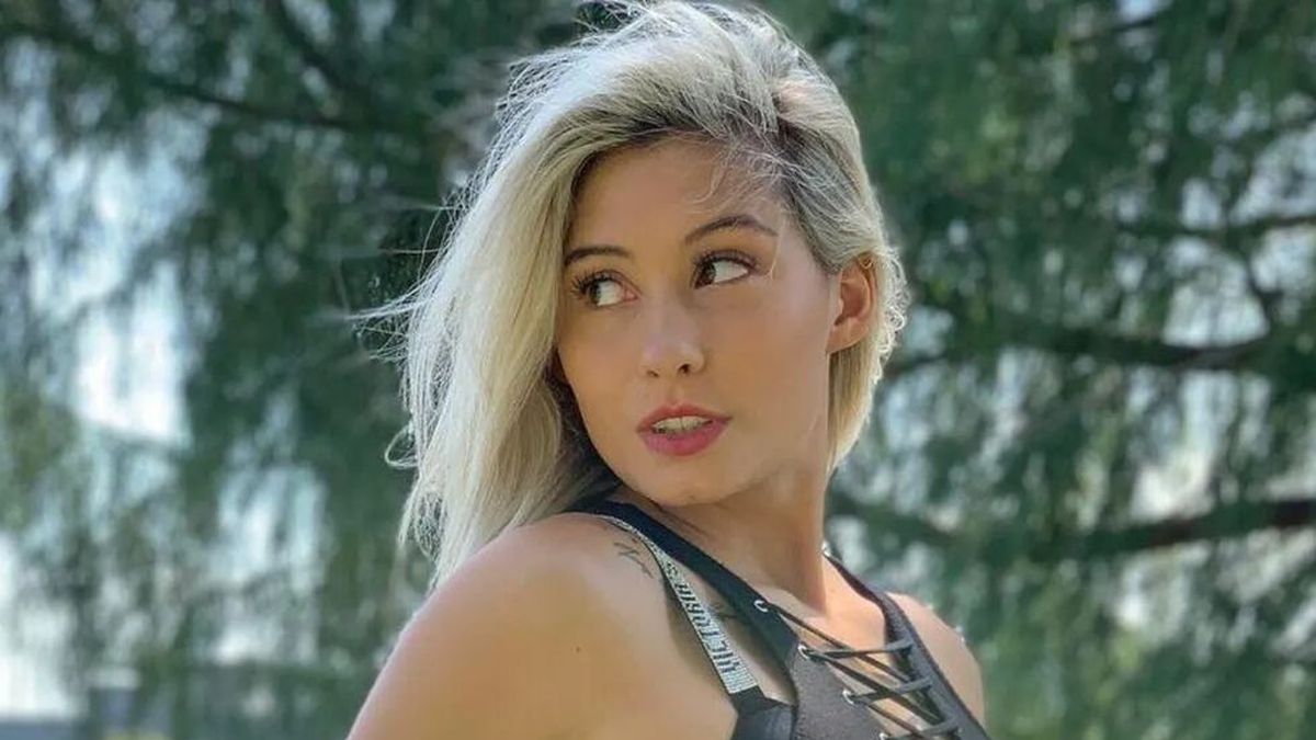 Issa Vegas presumió su cuerpazo dándole la espalda a la cámara y se ...