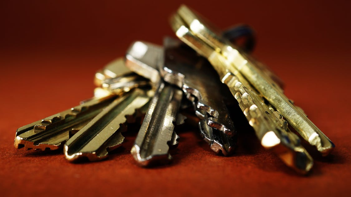 No las tires, son un tesoro: por qué reciclar las llaves viejas puede ...