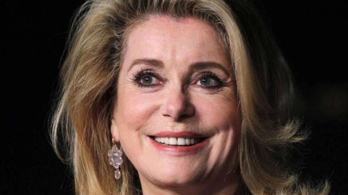Catherine Deneuve, la diva de hielo y fuego del cine, cumple 80 años