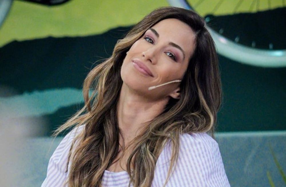 Estefi Berardi está de novia con el gerente de un canal y Ángel de ...