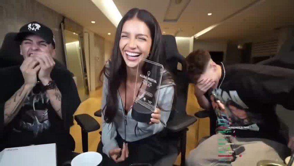 Zaira Nara es vinculada amorosamente con un famoso casi 15 años menor ...