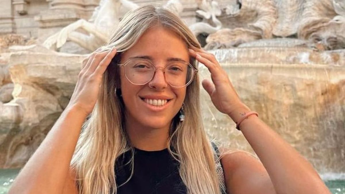 Nati Jota posó frente al espejo y sus atributos se agrandaron