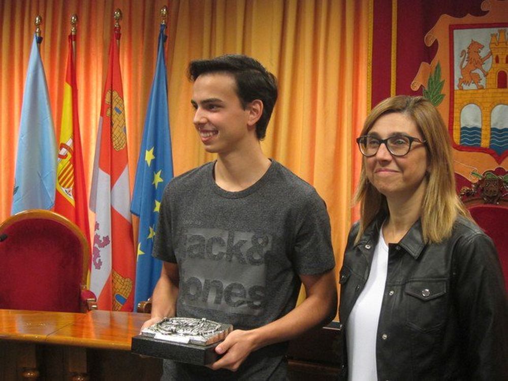 Soñaba con competir en la Fórmula 1 y ahora está preso por matar a su padre