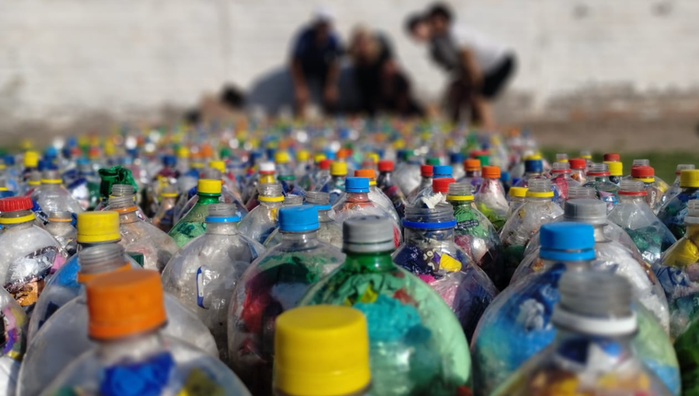 La impactante cantidad de residuos plásticos que juntará una escuela ...