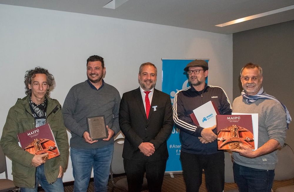 Maipú reconoció a la emblemática olivícola Laur