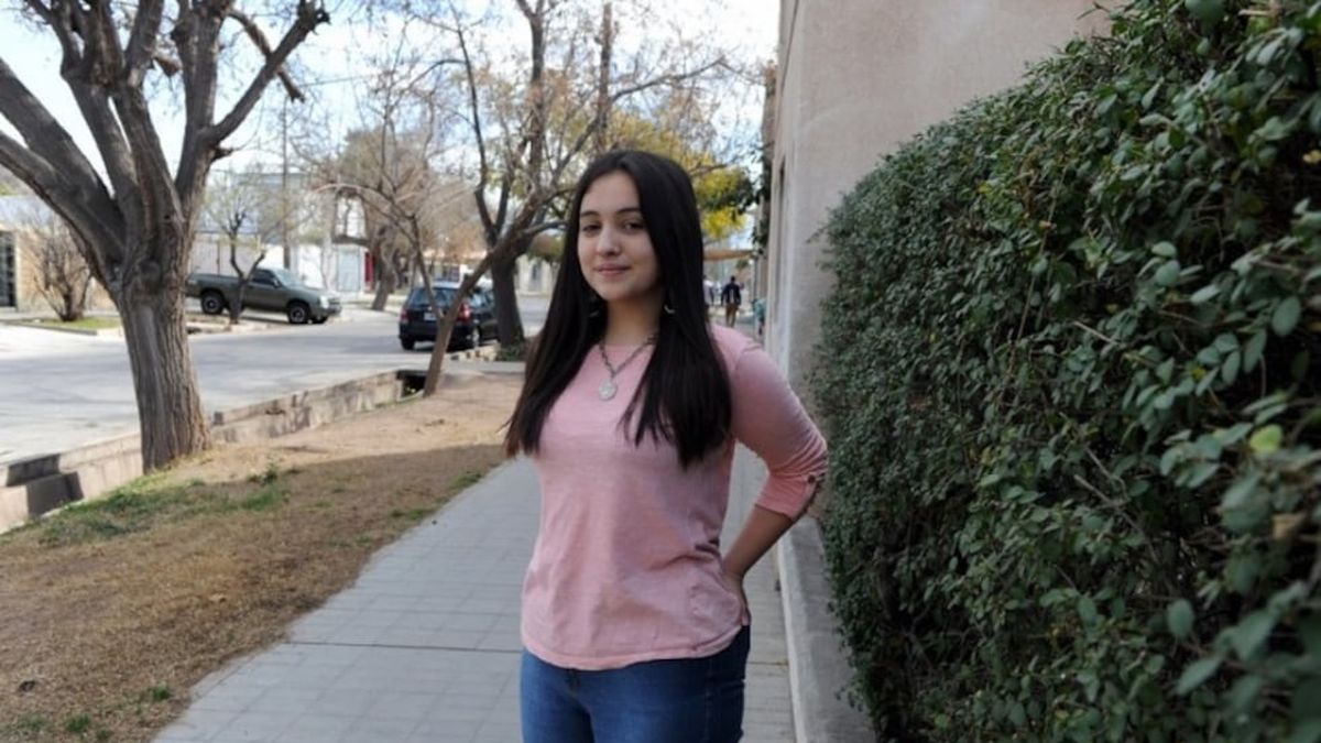 Lola tiene 17 años y fue la única mendocina seleccionada para continuar ...