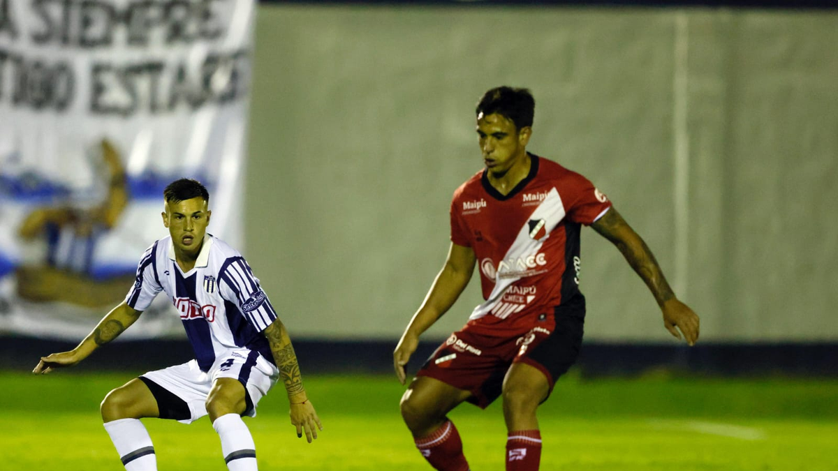 Deportivo Maipú no levanta cabeza e igualó con Tristán Suárez
