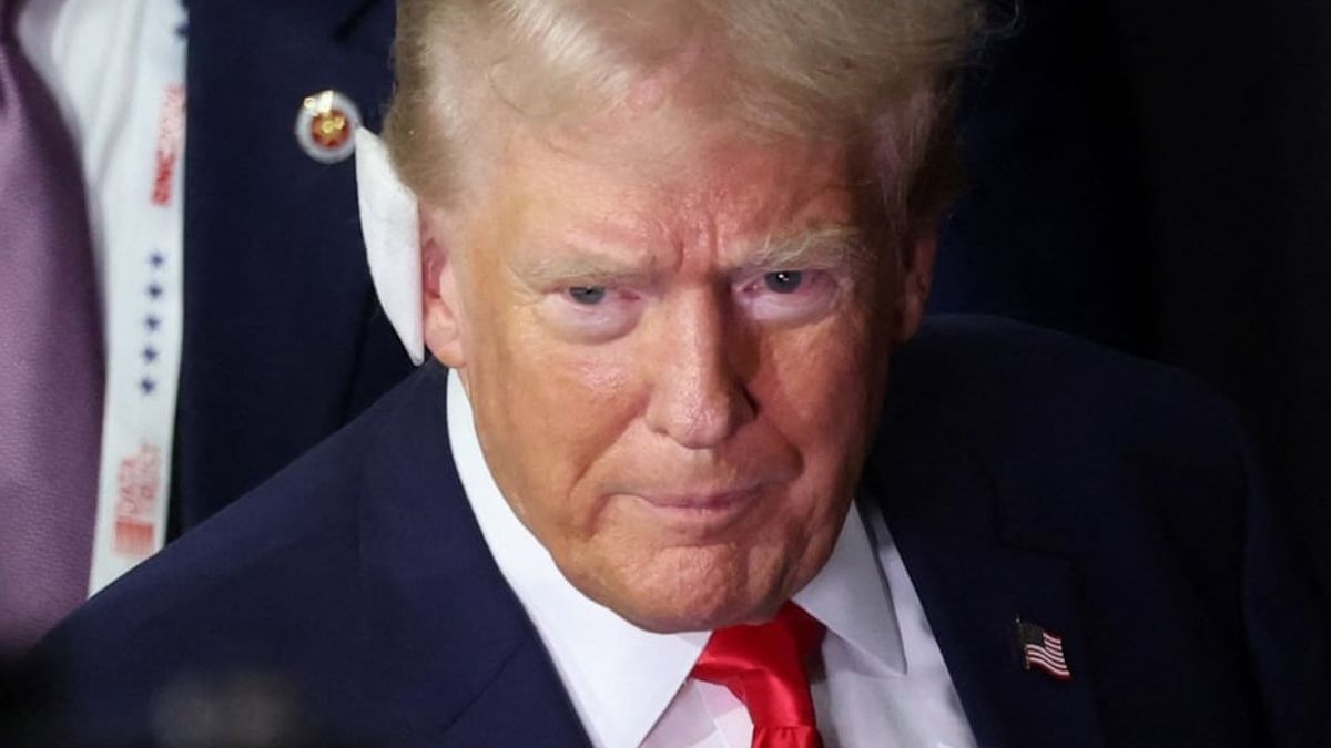 Donald Trump reapareció públicamente tras el atentado con su oreja vendada