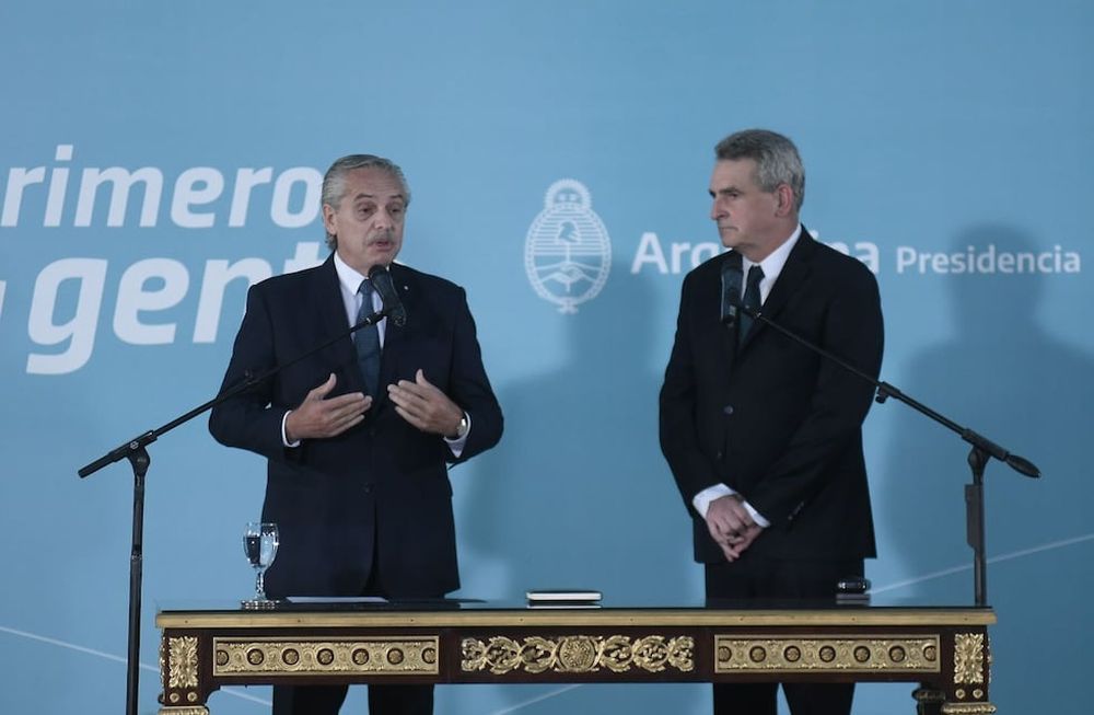 Juró Agustín Rossi como jefe de gabinete: es el tercero que asume en la ...