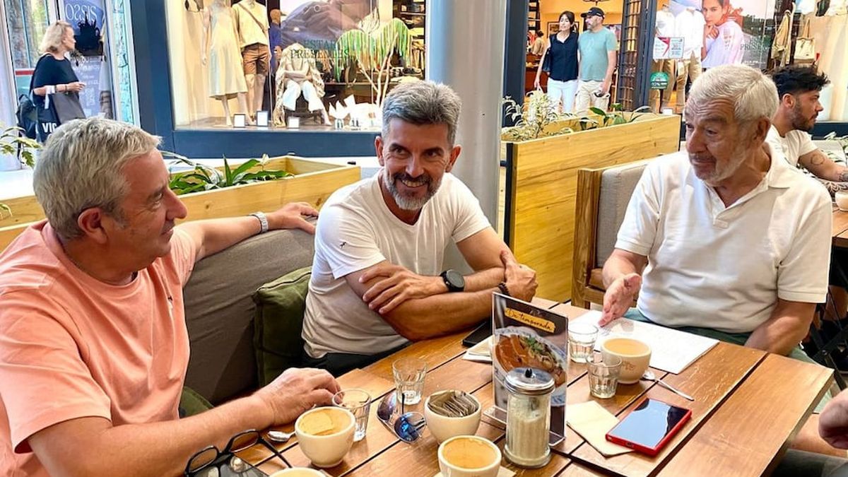 El café radical que hizo coincidir a dos ex gobernadores