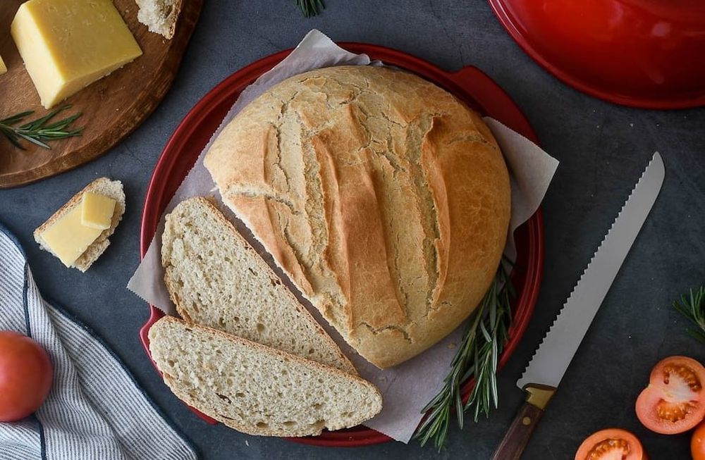 En 5 minutos y sin levadura, podés sacar este sabrosísimo pan casero