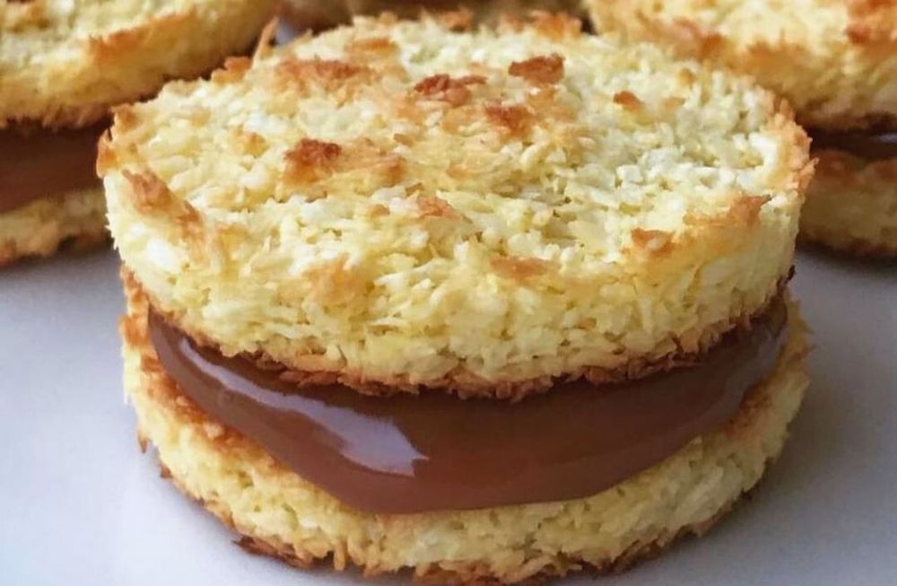 La mejor receta de alfajores de coco con dulce de leche caseros: súper ...