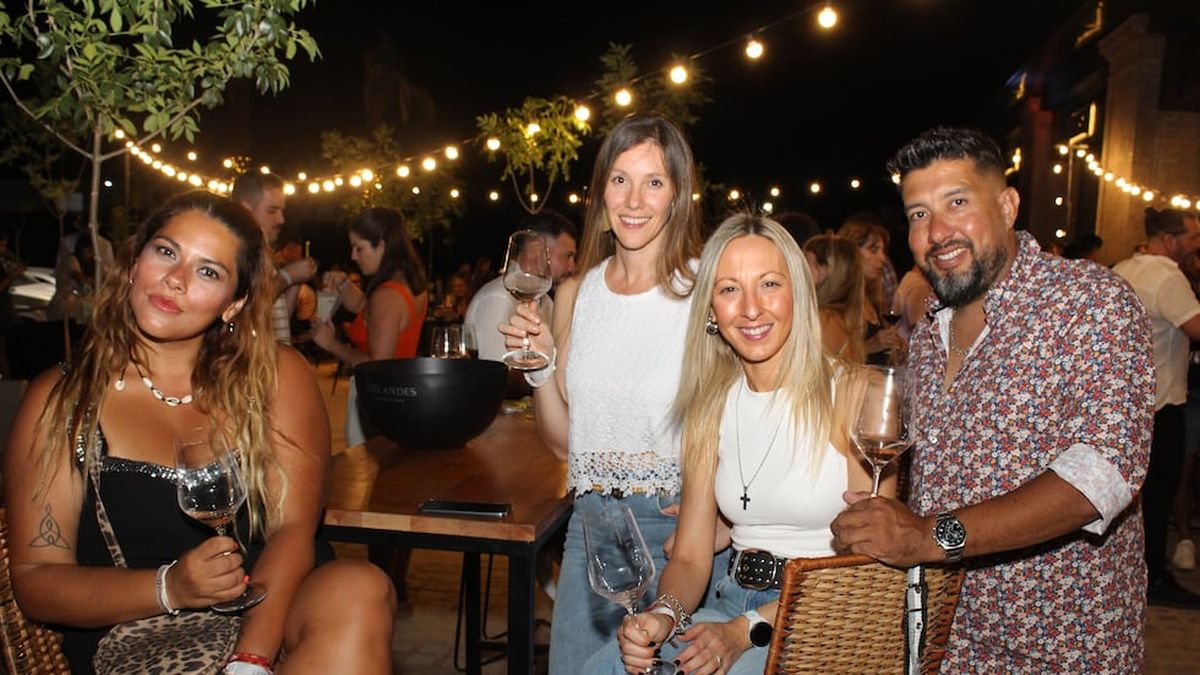 Feria de vinos Guarda14: a pleno, una noche cálida con buenos vinos ...
