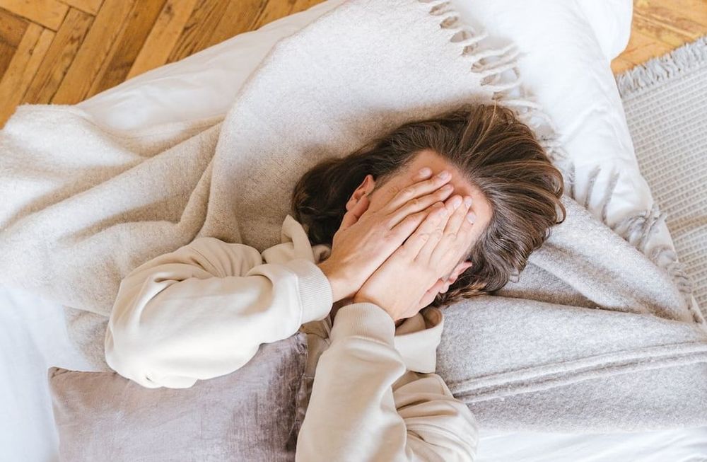 ¿Qué significa que significa soñar que llorás y despertar llorando?