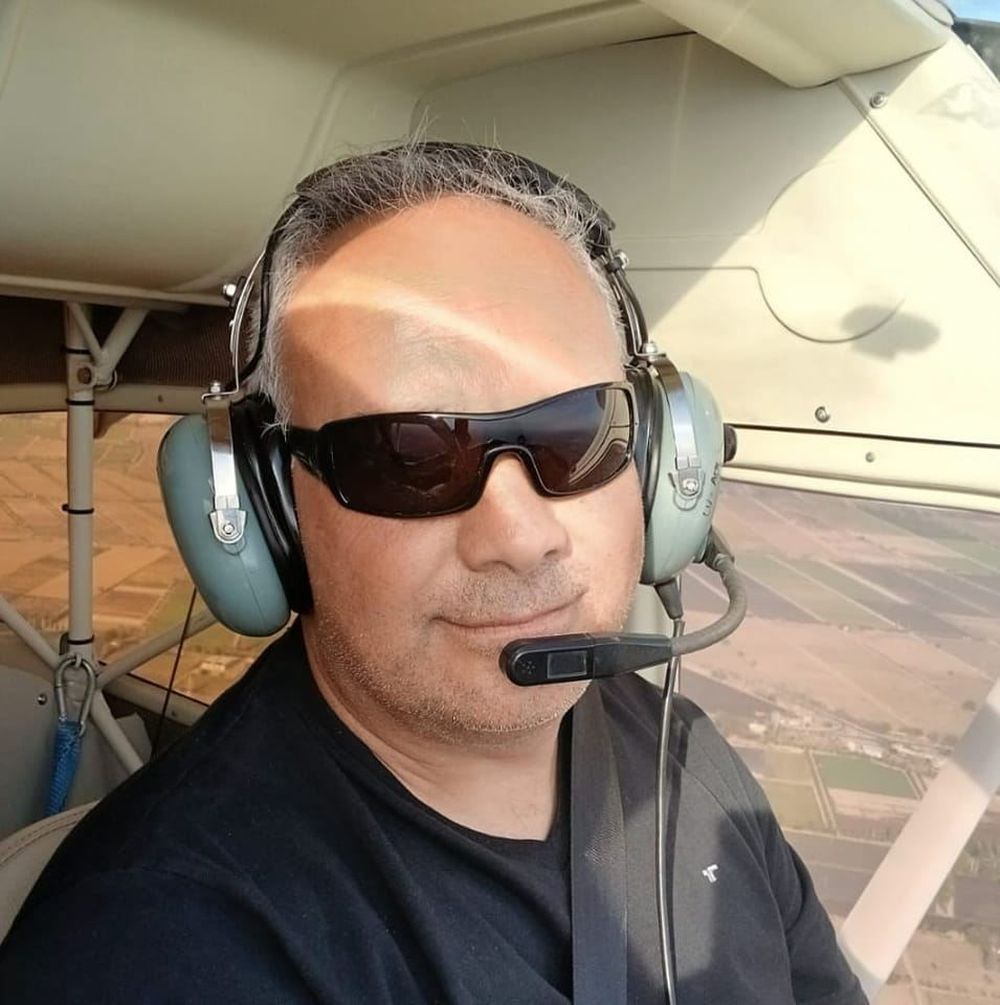 Mauricio Vitale, el piloto que planeó sobre San Martín con el motor ...