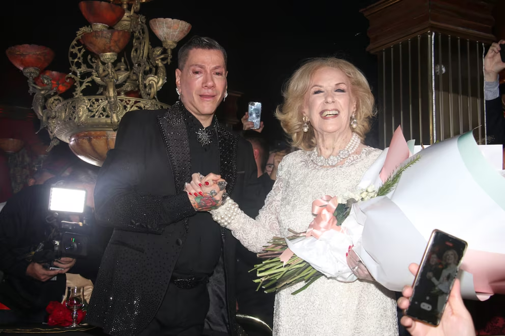 Roberto Piazza celebró sus 50 años en la moda: Javier Milei, Mirtha ...